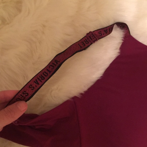 Victoria's Secret | Intimates & Sleepwear | 34 Dddf75 Victorias Secret ...